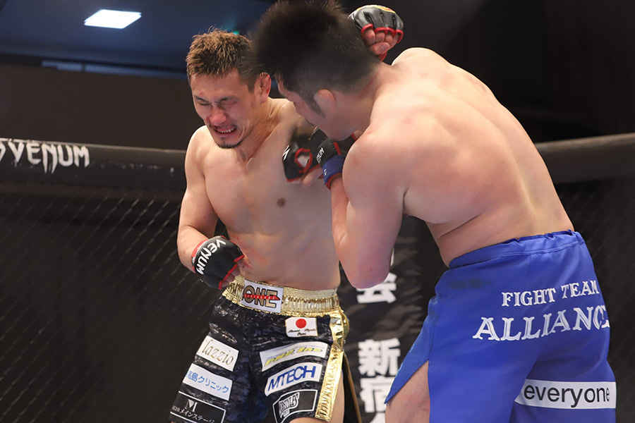 Ryuichiro Sumimura wins at Deep 94 | Asian MMA