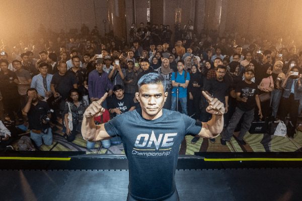 Eko Roni Saputra wants to face the top contenders | Asian MMA