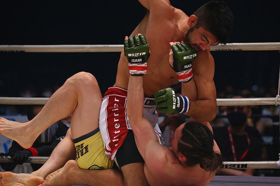 Roberto de Souza beats Yusuke Yachi at Rizin 22 | Asian MMA