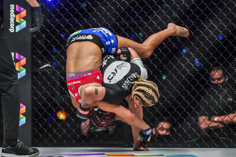 Itsuki Hirata says she’s going to beat up Ritu Phogat | Asian MMA