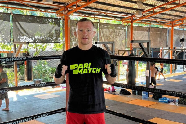 Petr Yan gets tested in Thailand! | Asian MMA