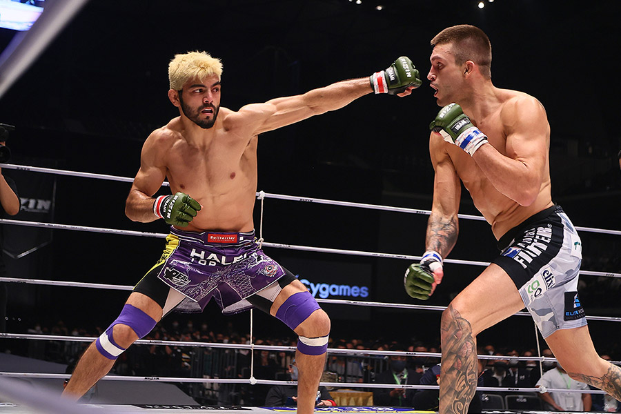 Roberto de Souza submits Johnny Case at Rizin 35 | Asian MMA