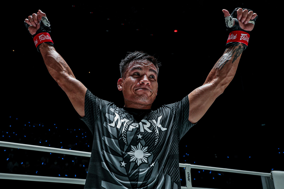 Mark Abelardo wins at ONE Friday Fights 15 | Asian MMA