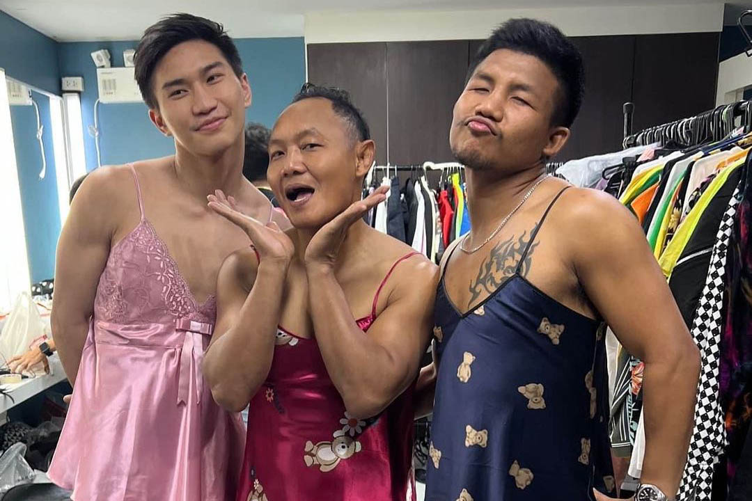Tawanchai, Saenchai and Rodtang show their feminine side! | Asian MMA