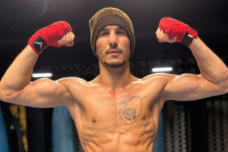 Krishna Shroff shares romantic pics with Abdul Azim Badakhshi! | Asian MMA